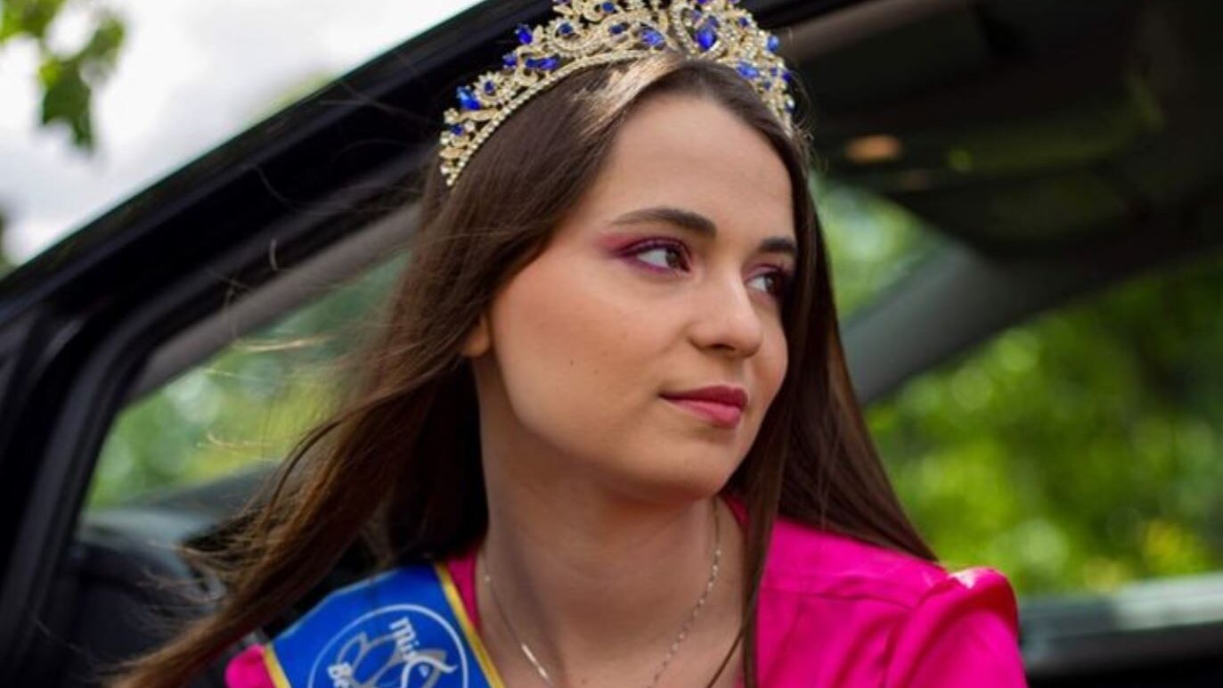 La normande Anaëlle va participer à l'élection Miss Small Beauty France ...